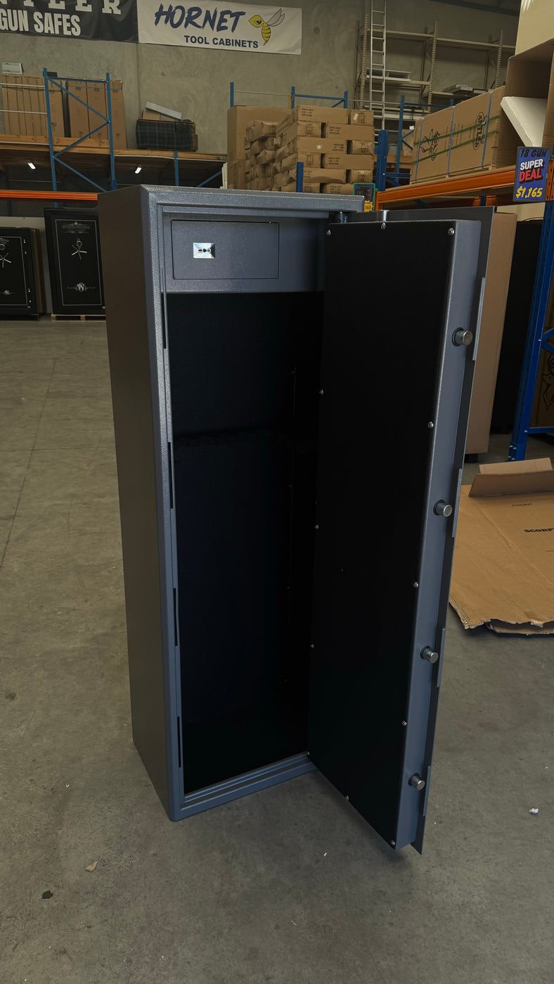 Scorpion 10 Gun Key Safe — Total Gun Safes